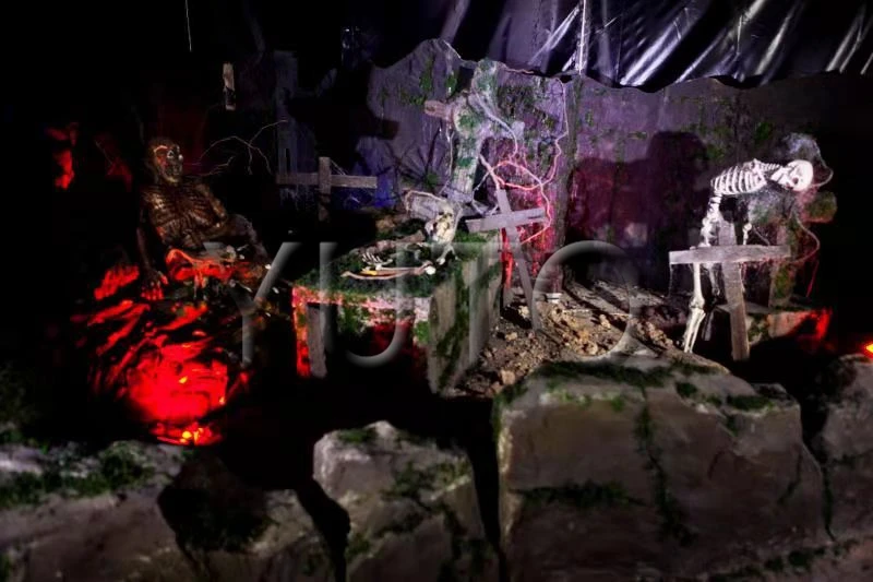 Haunted House Animatronics - Moving Corpse Prop for Sale