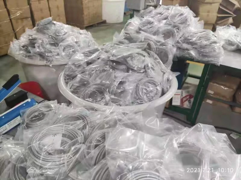 Custom Double Metal Dog Leash Steel Wire Dog Leash Rope Cable Tie Outs ...