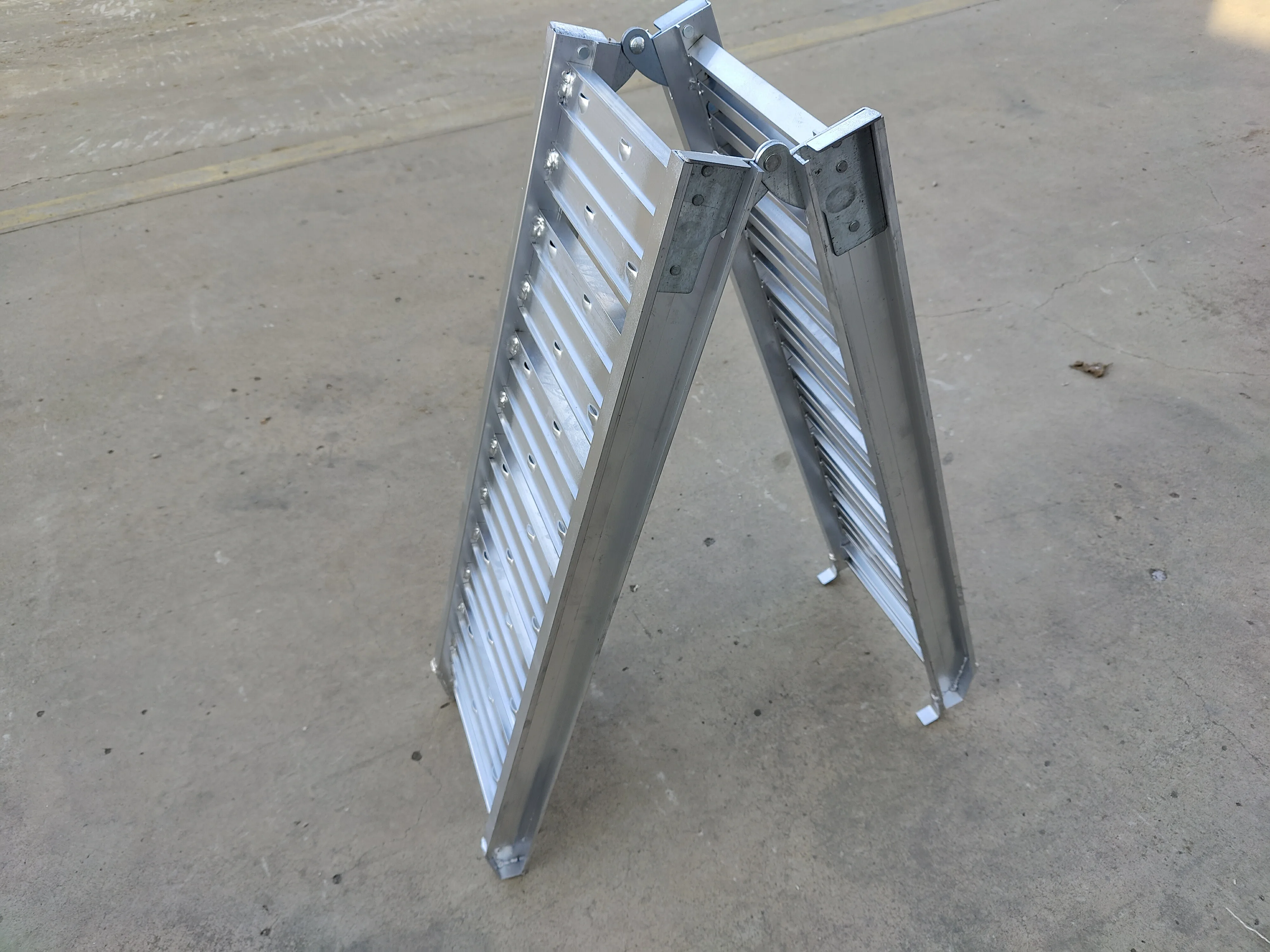 Folding Aluminum Motorcycle Loading Ramp Motorcycle Aluminum Ramp Alloy ...