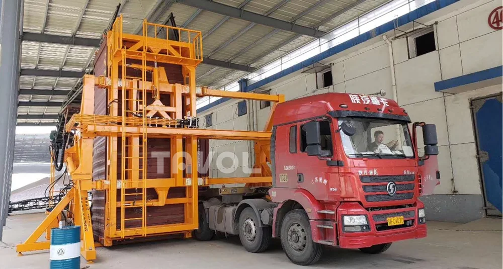 Efficient Container Loading and Unloading Equipment