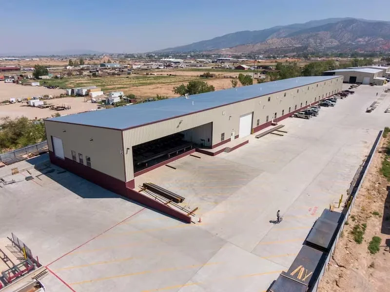 The CE-certified Q355B Prefabricated Warehouse Is Used As an Industrial ...