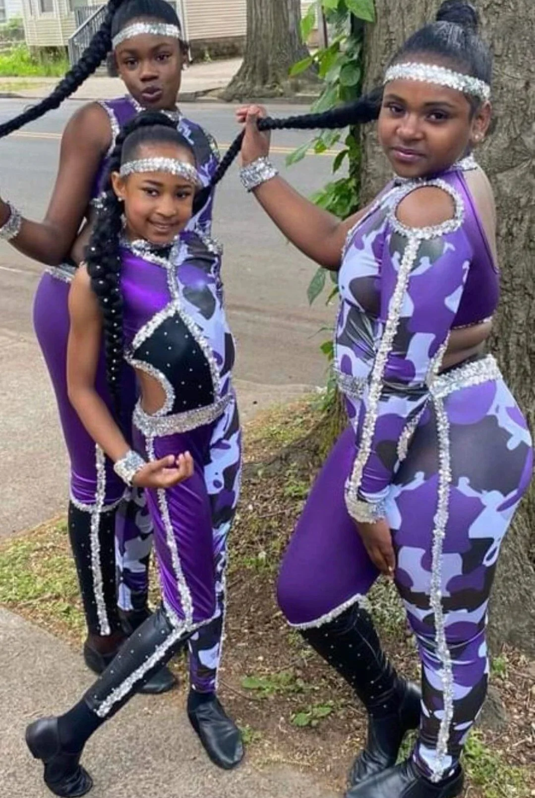 Shiny Performance Oem Dance Wear for Girls Competition Purple Majorette ...