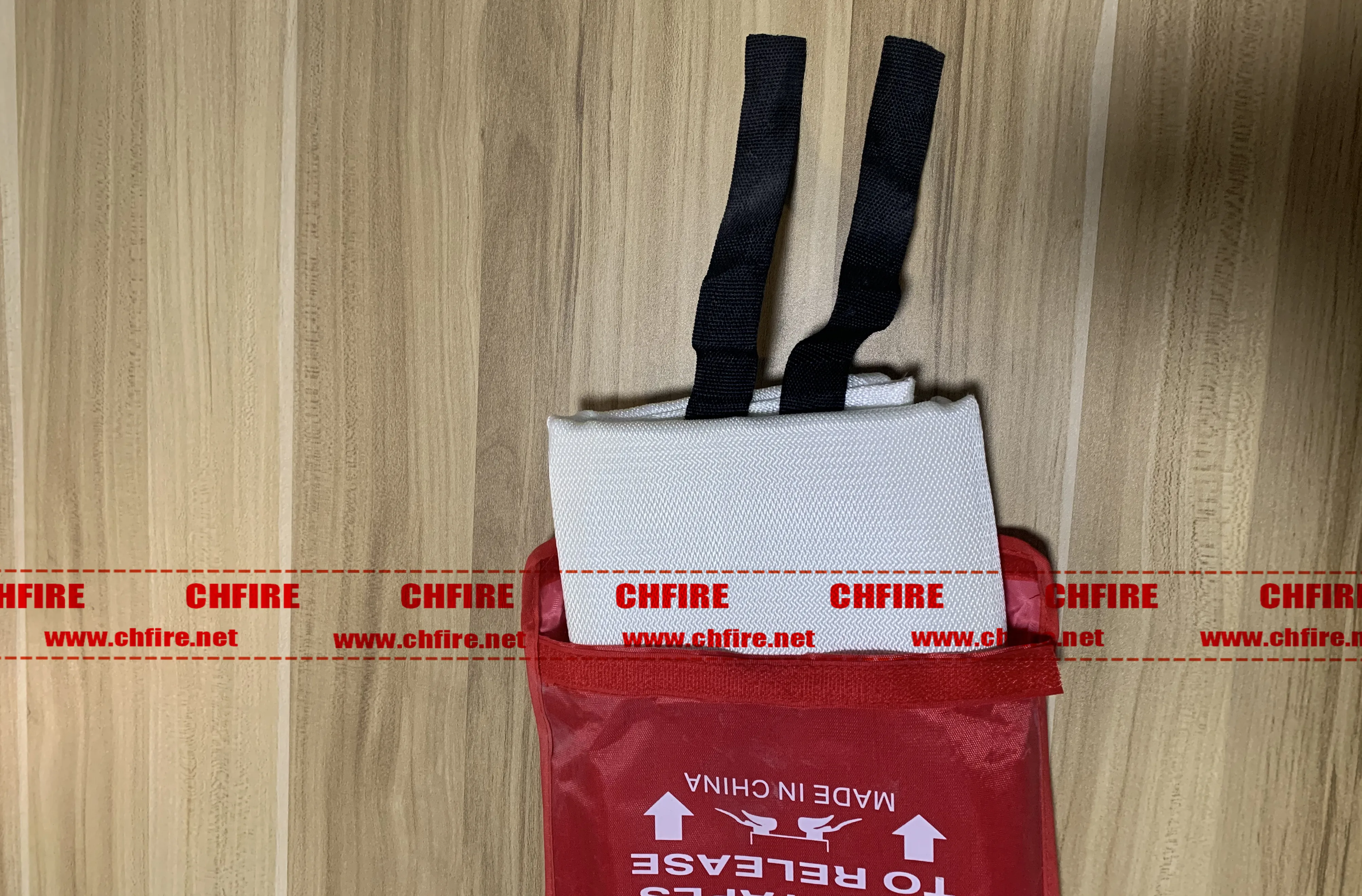 Chfire Rigid Red Pvc Bag Fire Blanket - Buy Fire Blanket fire Fighting ...