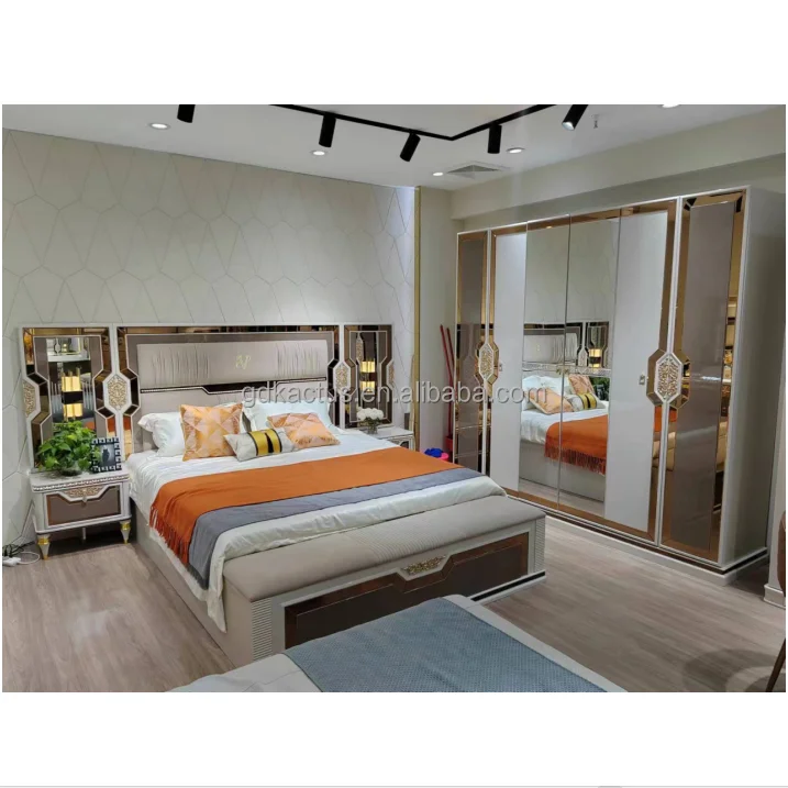 2024 Modern Luxury LED Lighted Mirrored king Bedroom Furniture High ...
