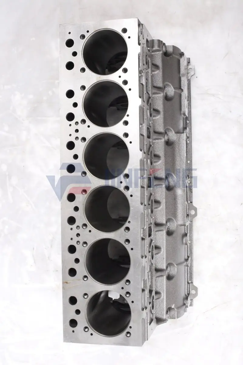 Industrial Construction Machinery Engine Spare Parts Excavator De08 ...