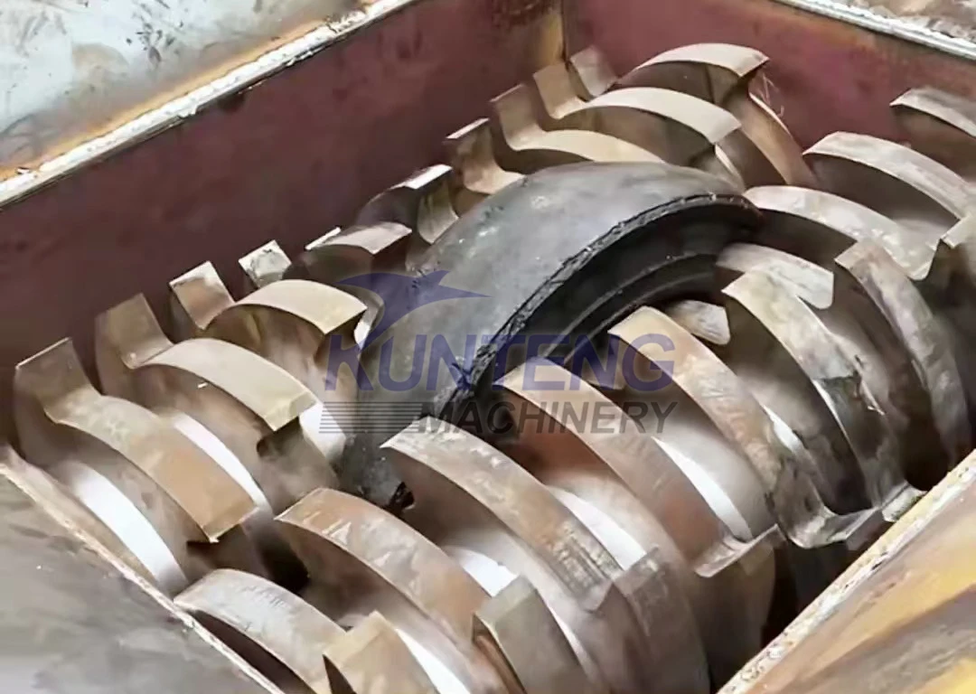 Industrial Scrap Car Body Shell Shredder Machine Plastic Car Bumper ...
