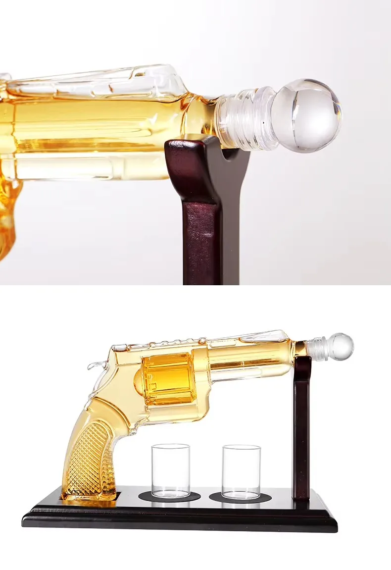 Revolver Shape Glass Whiskey Decanter Set - Luxurious Barware