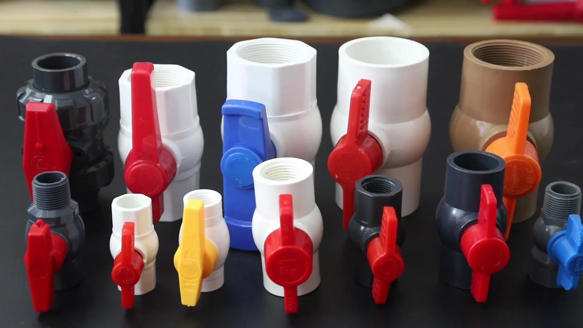 Pvc/cpvc Plastic Compact Ball Valve 4 Inch Dn40 Water Tank Float Ball ...