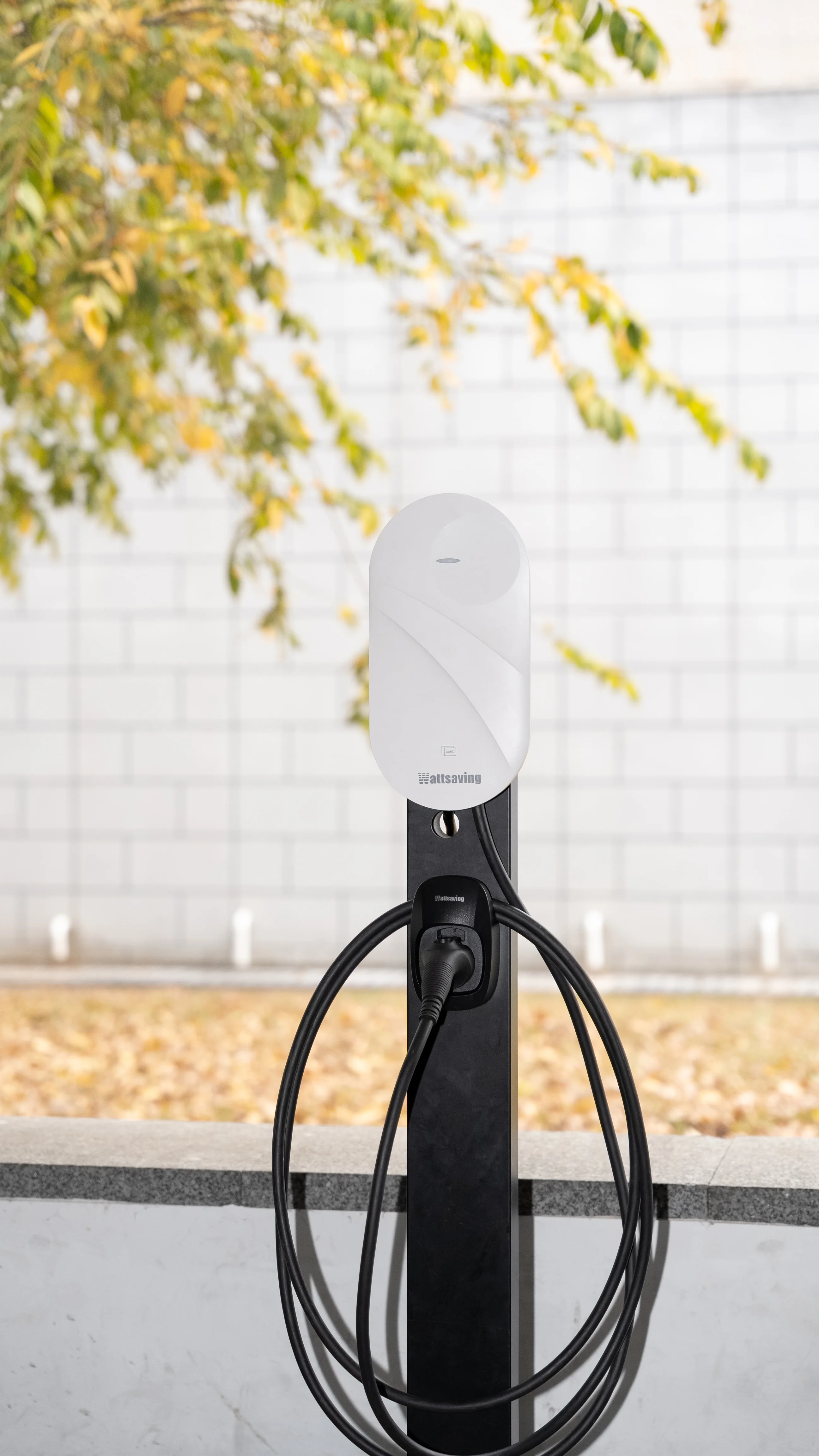 7KW Plug and Charge Electric Vehicle Charging Station GBT Wall Mounted ...