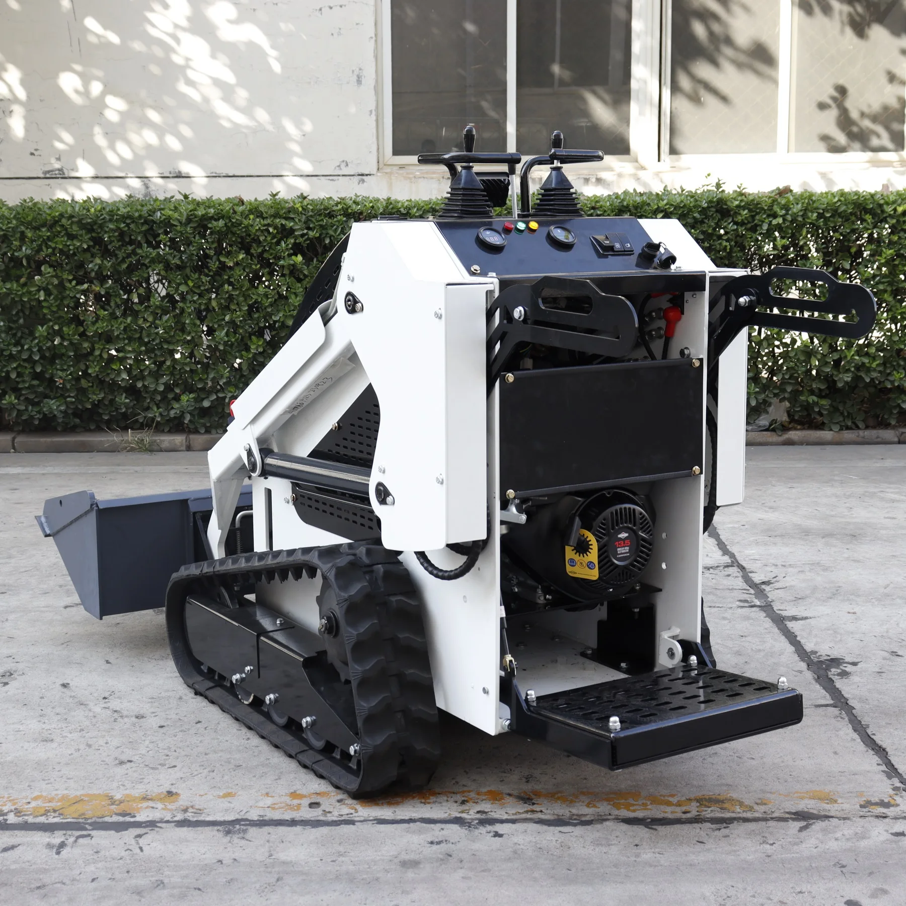 Mini Loader with Rubber Tracked Crawler - High Efficiency