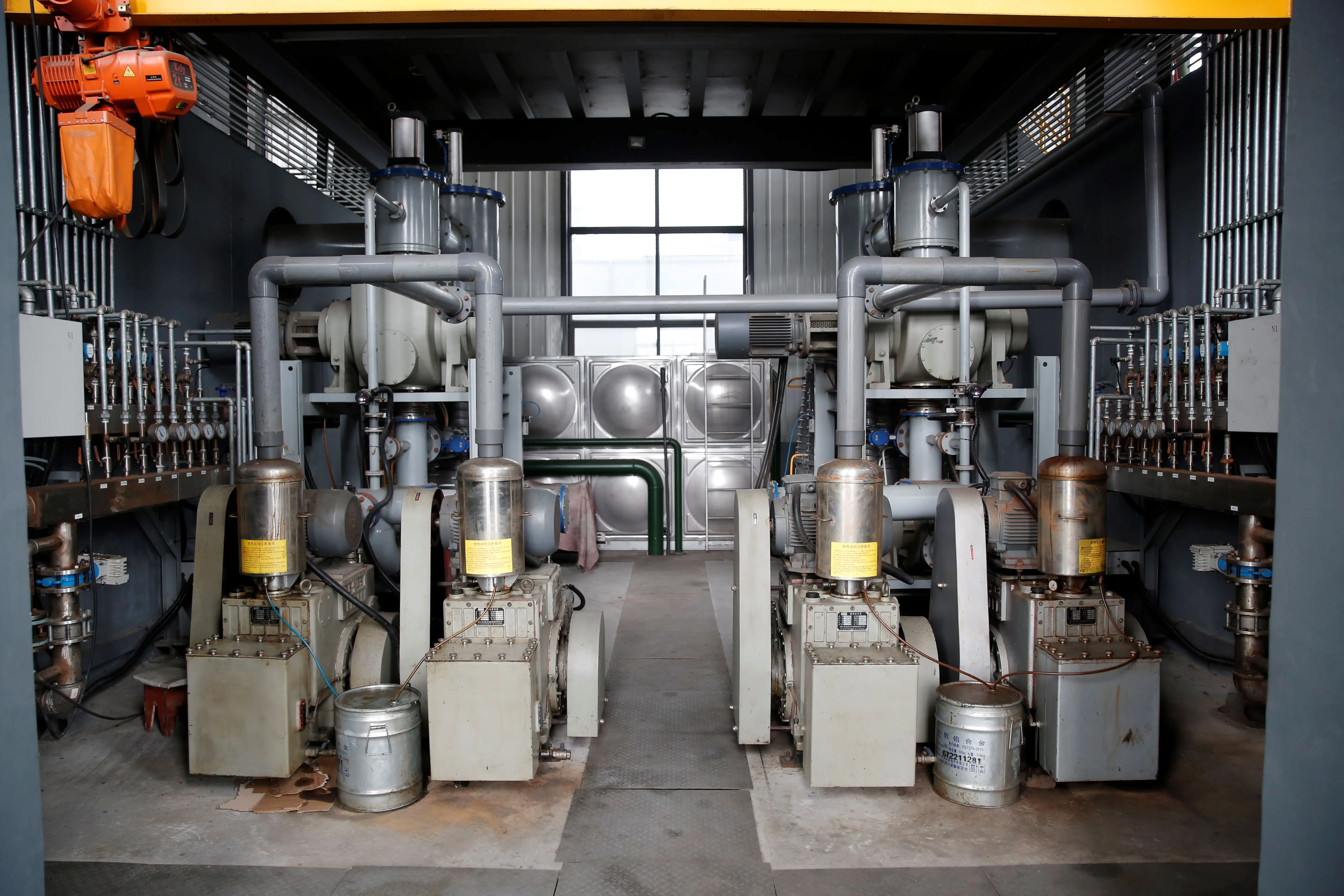 Gr2 Titanium Round Bar B338 Gr1 Round Titanium Ingots - Buy Titanium ...