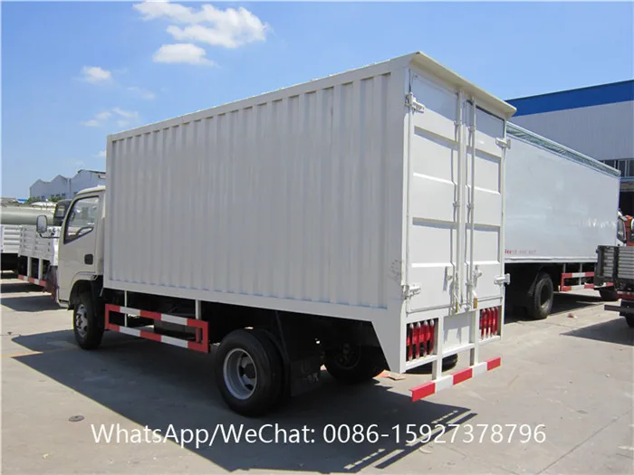 6 Wheels Light FORLAND DFAC HOWO Cargo Box Truck for Sale
