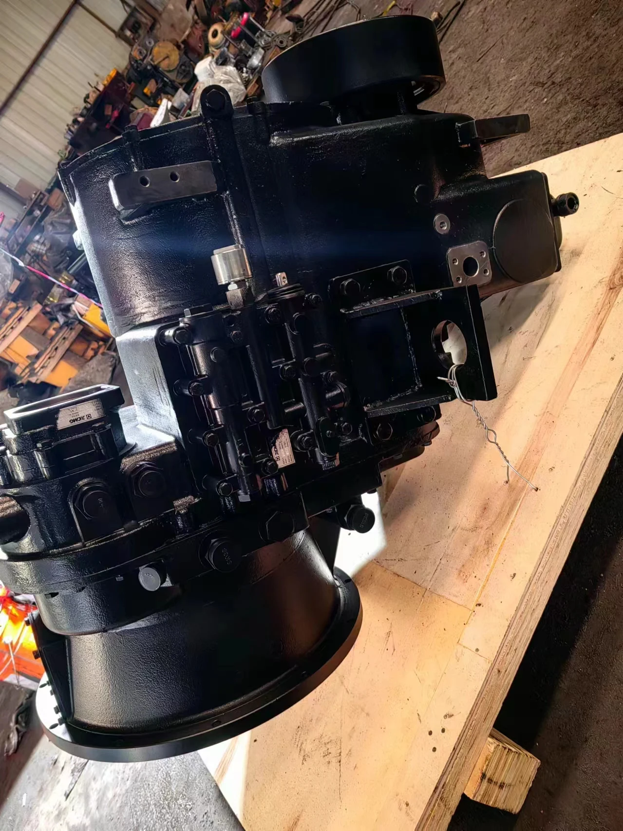 XCMG LW500FN ZL50GN Gear Box Transmission Assy - OEM | Wholesale