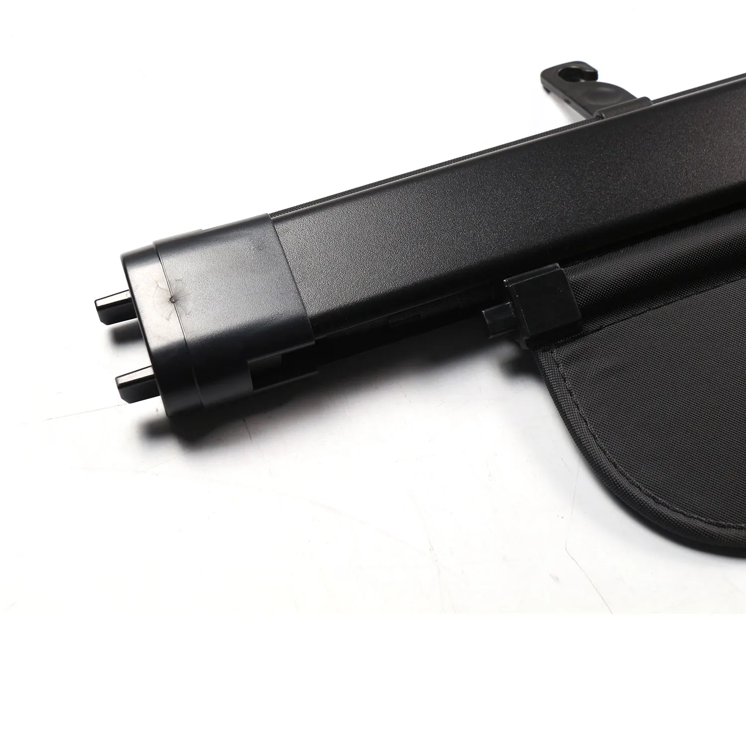 OEM ODM Auto Parts Parcel Shelf for Audi Q7 07-15 Rear Trunk Curtain ...