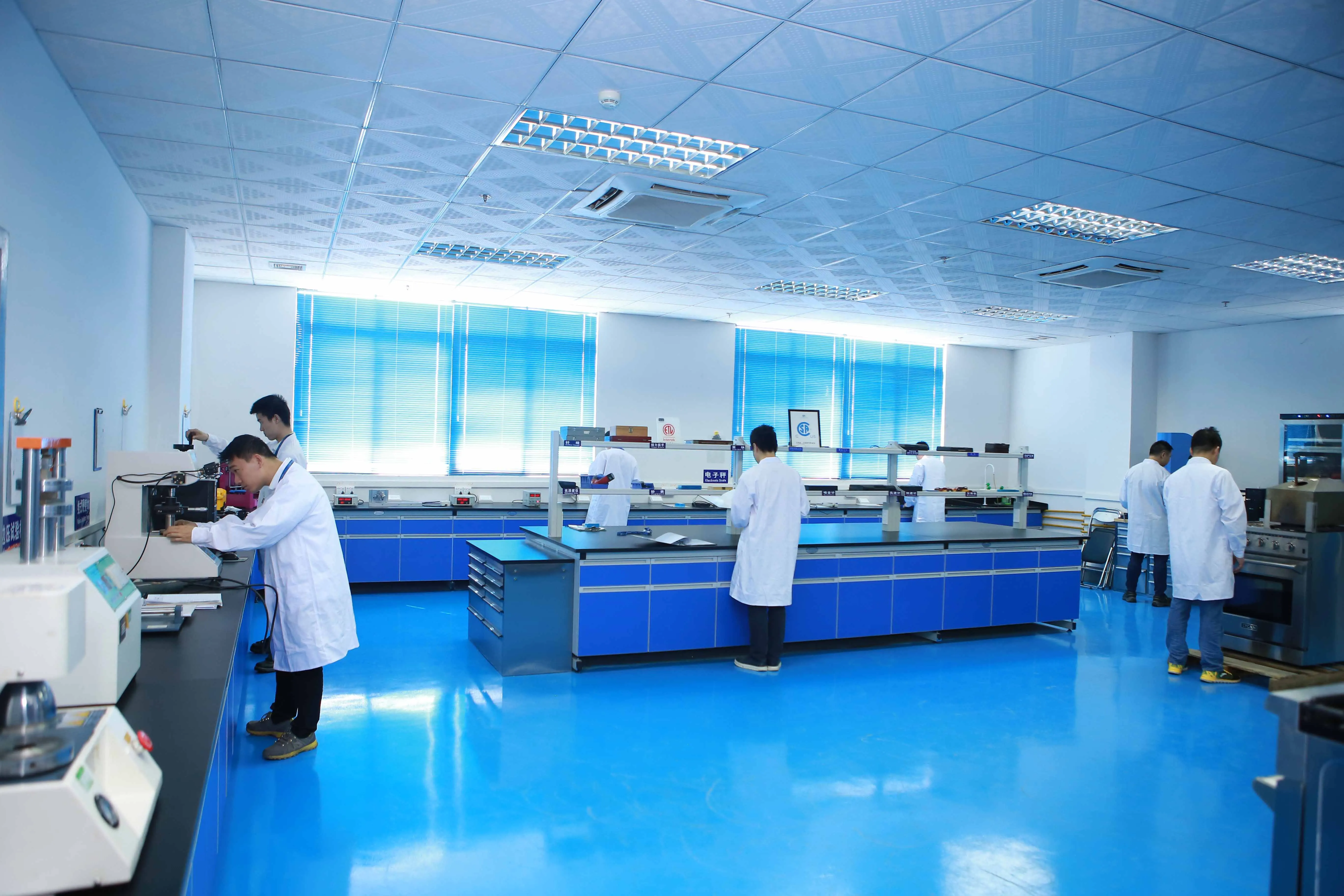 Hyxion Modern Smart Black Kitchen Cabinet Stainless Carcase PVC Door ...