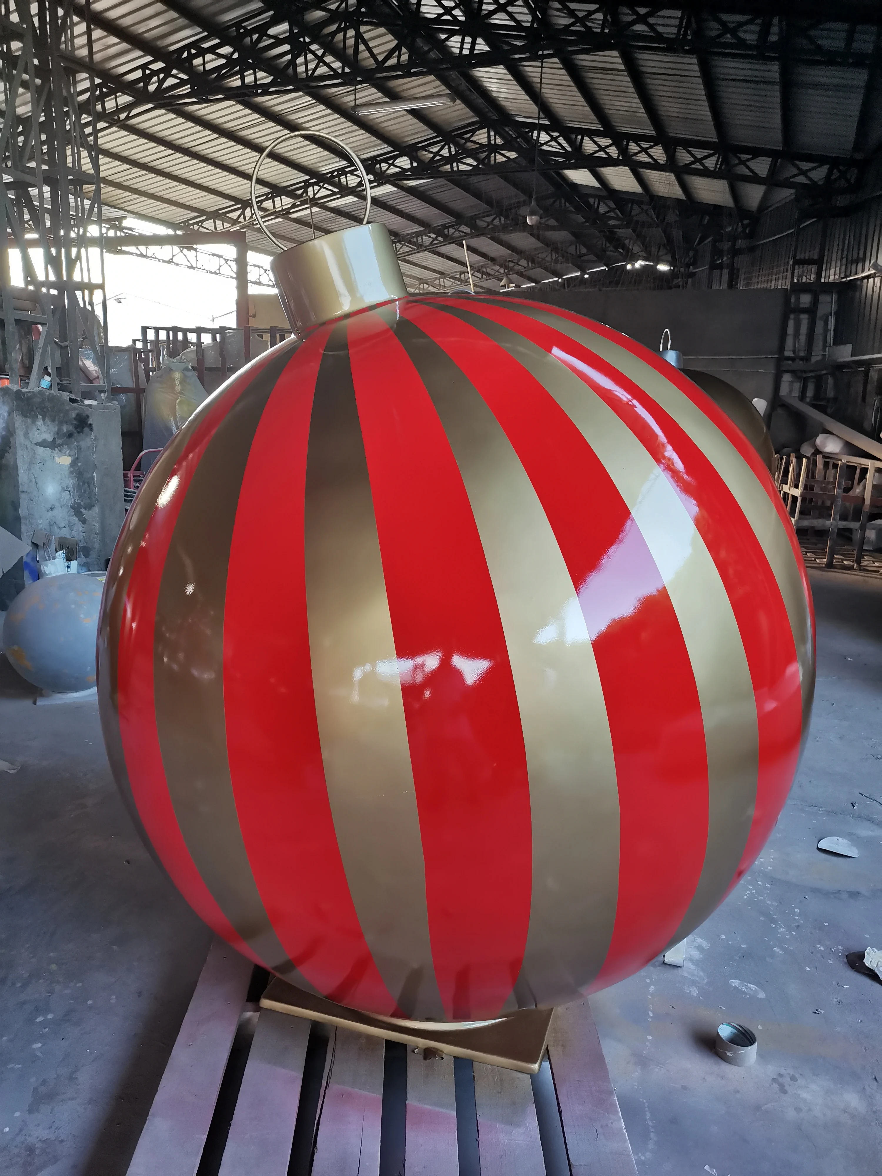 Giant Christmas Decoration Balls - Unique & Eco-friendly