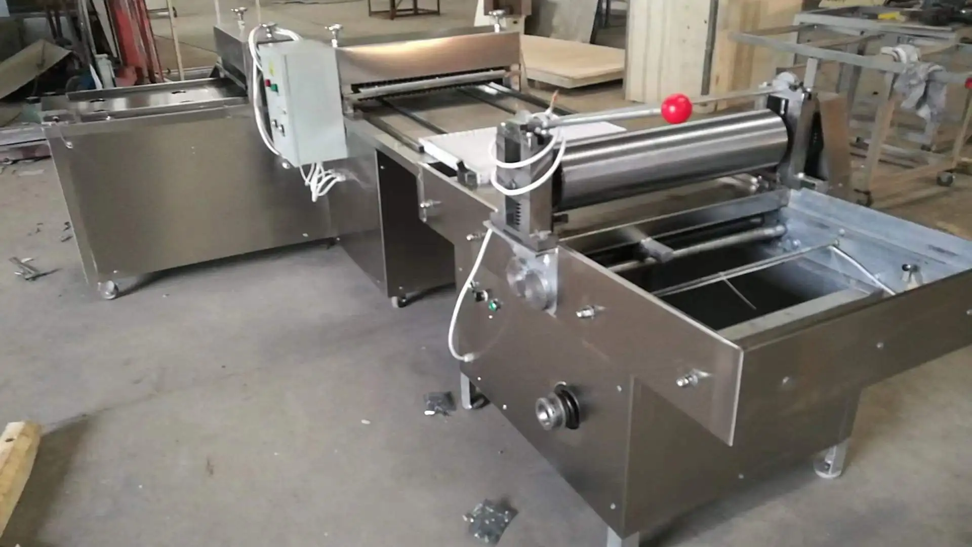 Stainless Steel Cereal Bar Making Machine Peanut Brittle Candy Maker ...