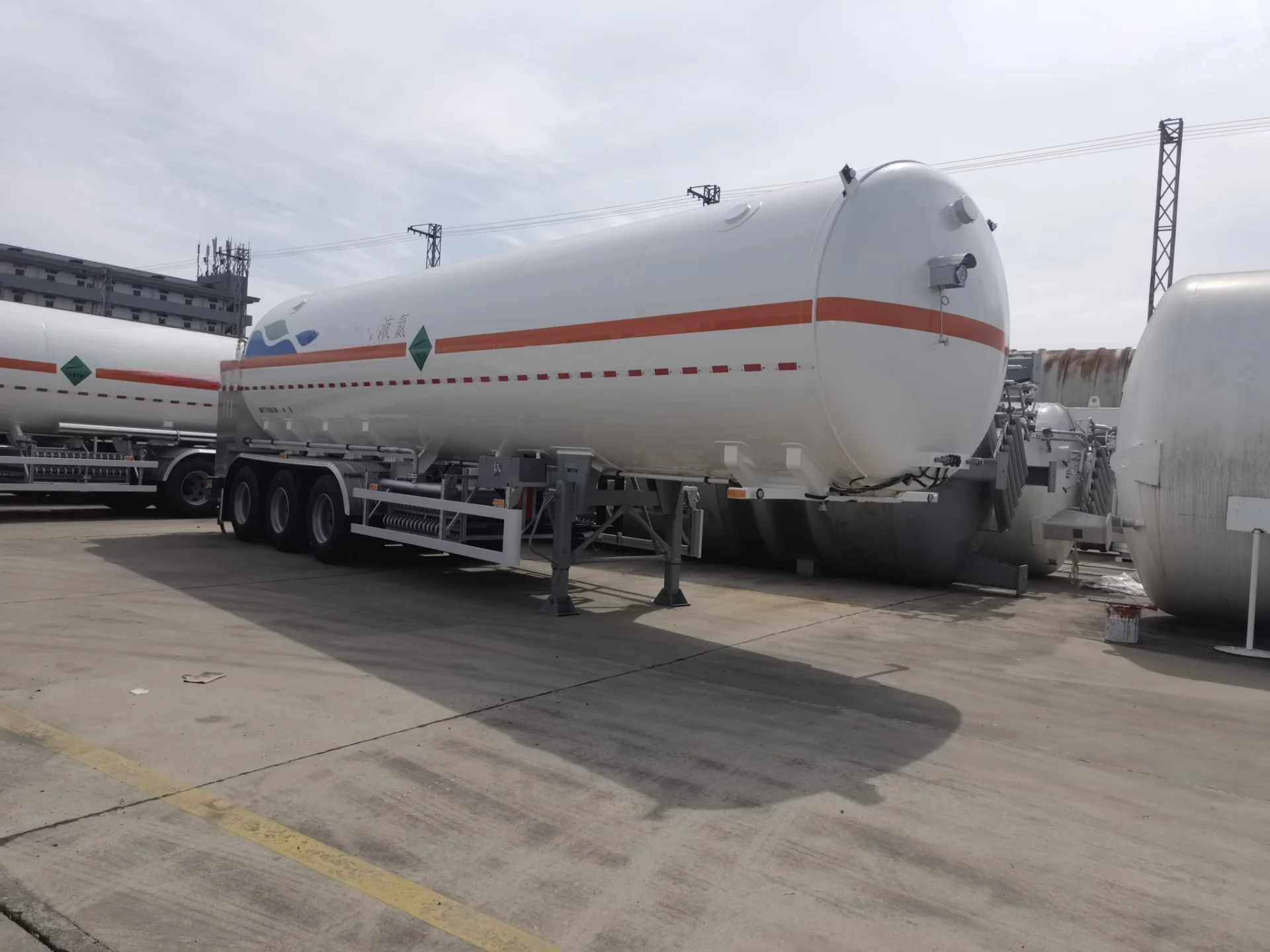 26 Cubic Meter Liquid Nitrogen Semi-trailer A High-performance And Long ...