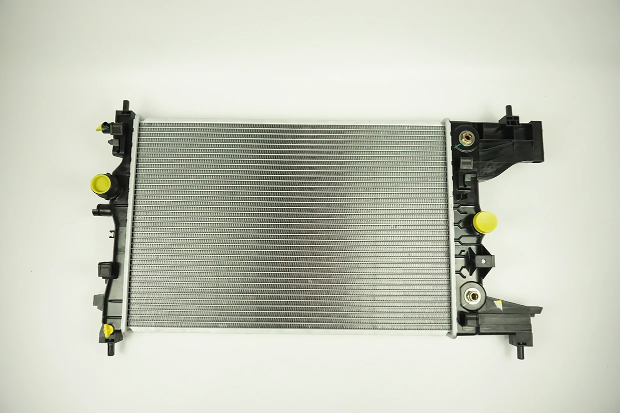Factory Car Radiator For Chevrolet Cruze Astra Zafira Excelle Gt/xt 1.6 ...