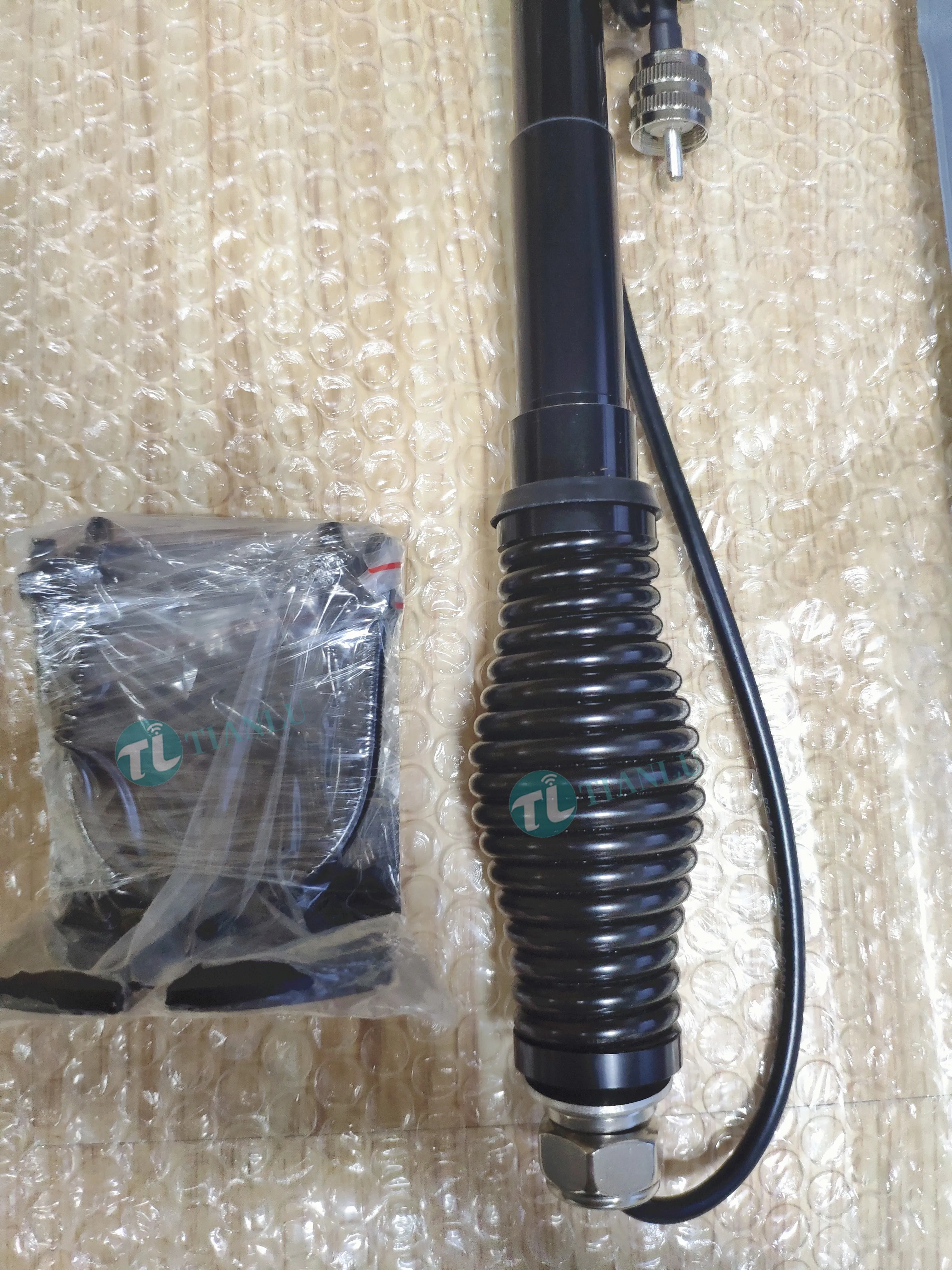 4x4 off Road Antenna - VHF UHF V/U 4G Fiberglass Whip