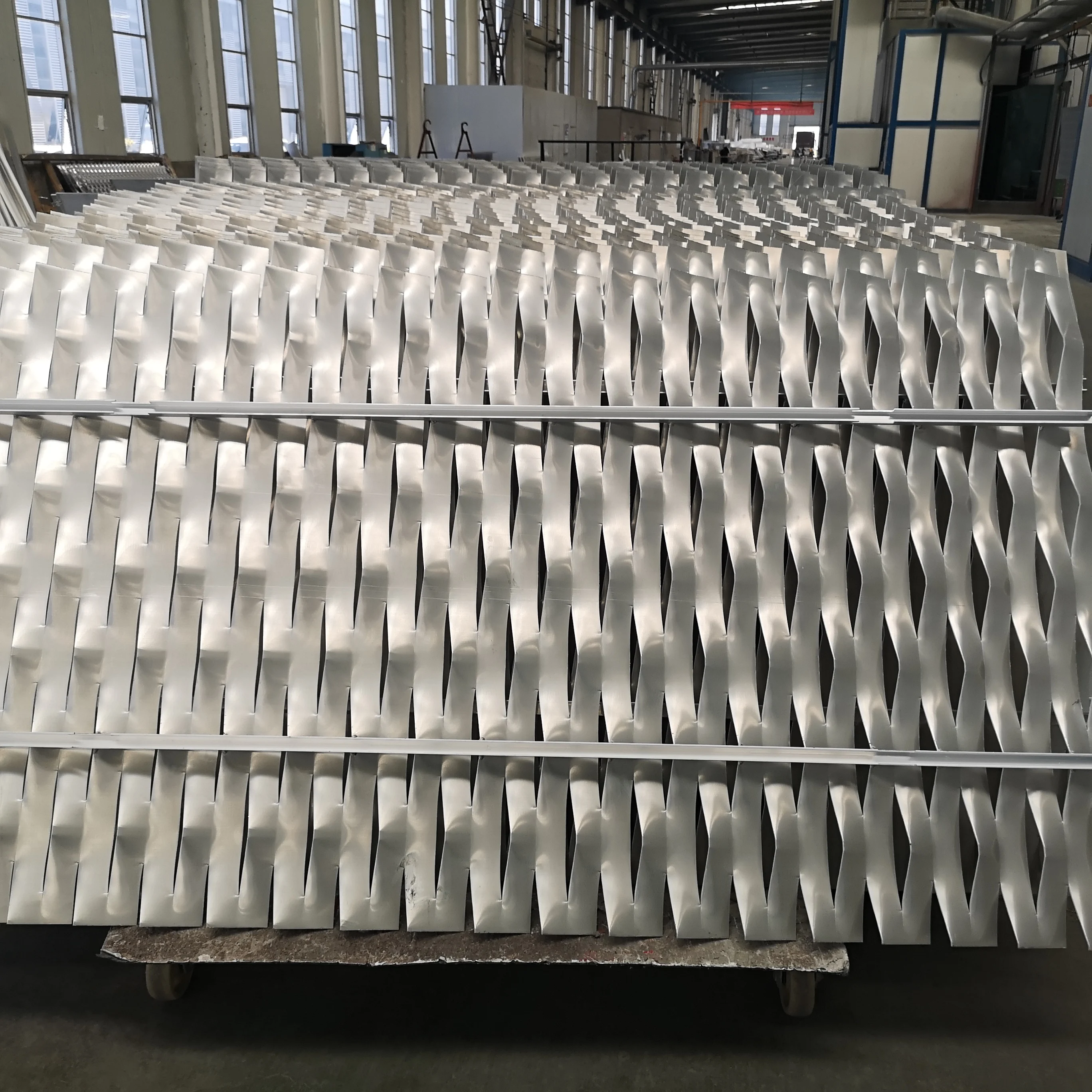Aluminum Expanded Metal Sheets for Building Facades| Alibaba.com