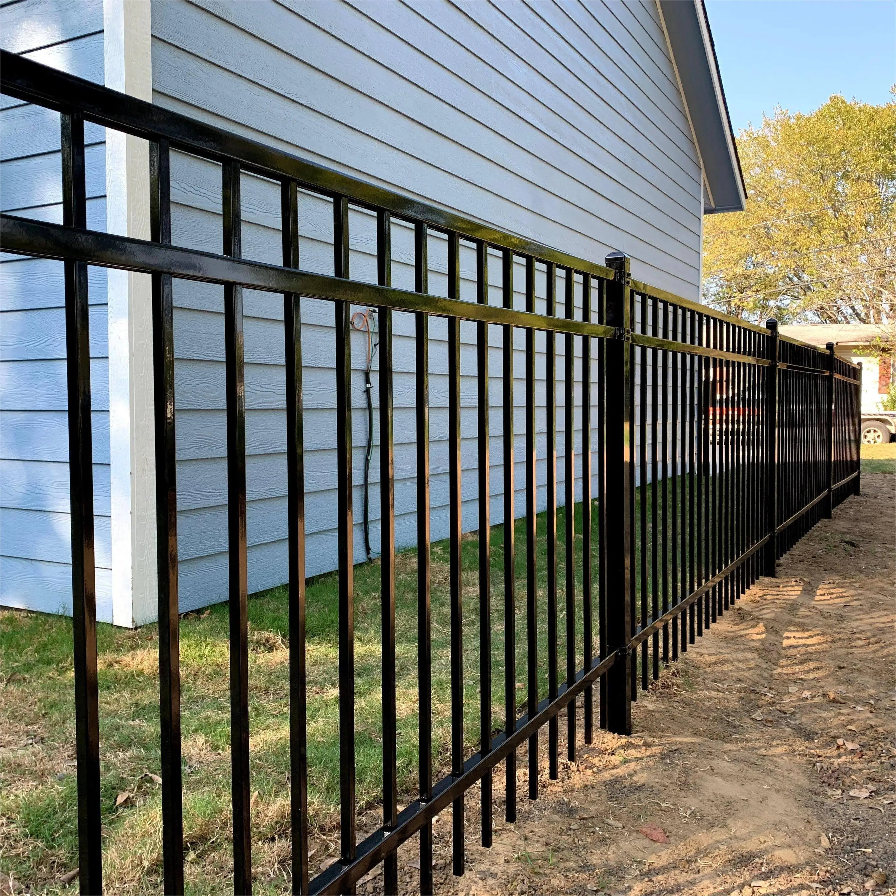 Outdoor 4ft Height Flat Top 3 Rail Aluminum Wrought Security Fence ...