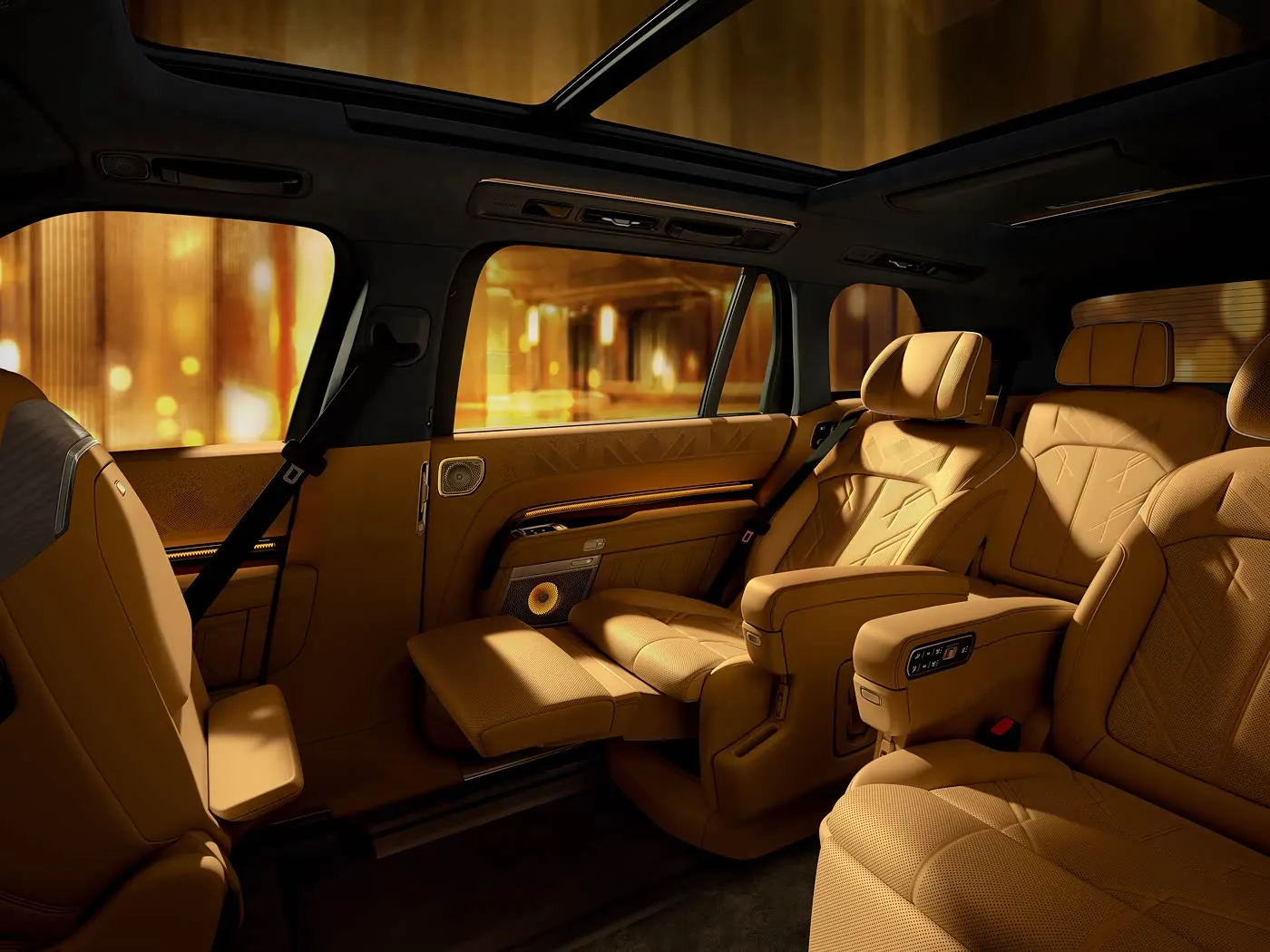 Zeekr 9X Premium Electric MPV | Advanced ADAS, Large Central Screen & OTA Upgrades for Tech ...