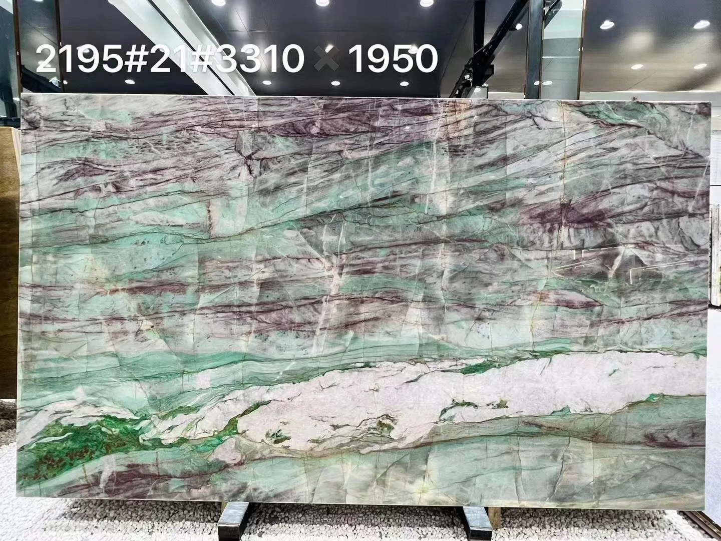 Luxury Polished Emerald Green Quartzite Slab Tiles for Hotel Decor