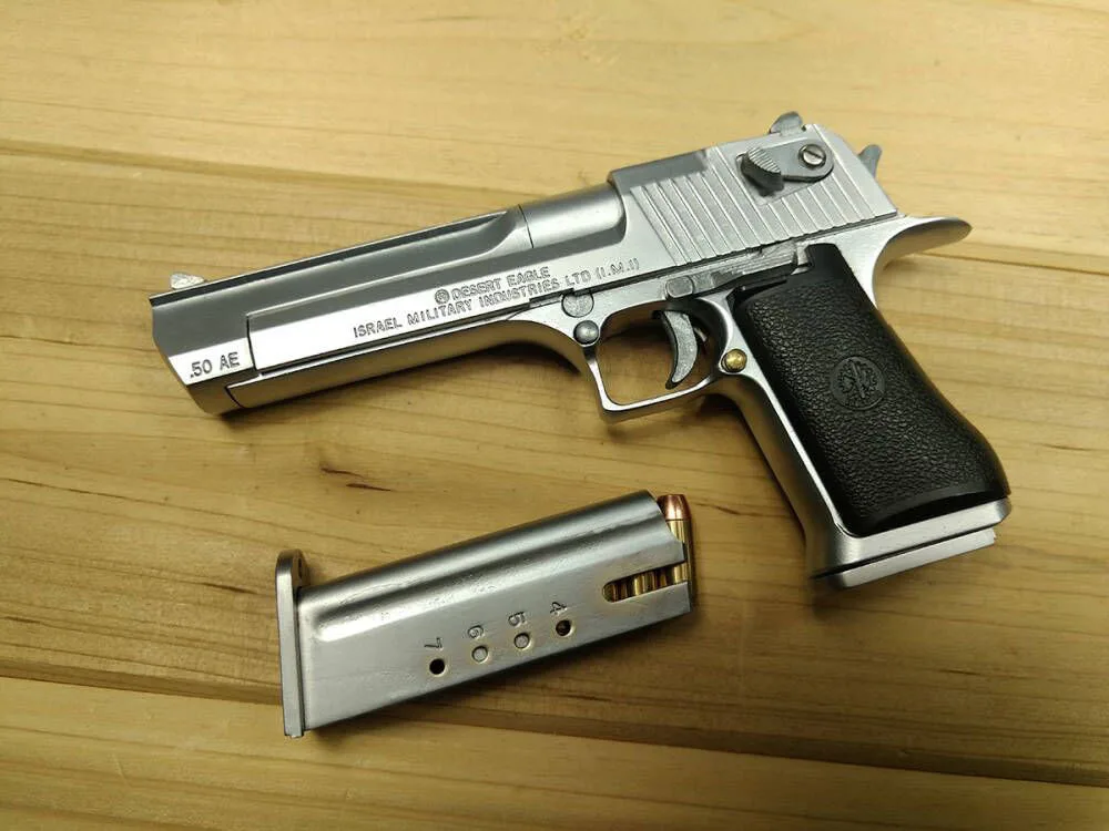 1:2.05 Alloy Empire Desert Eagle Metal Model Toy Guns Removable Mini ...