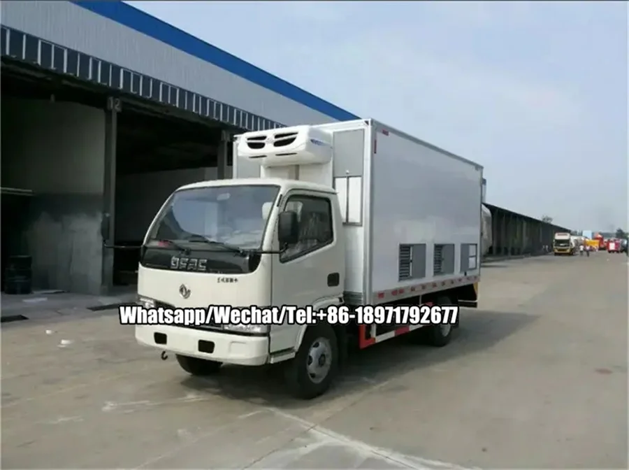 Dongfeng Chicken Transport Truck - Efficient Livestock Transport