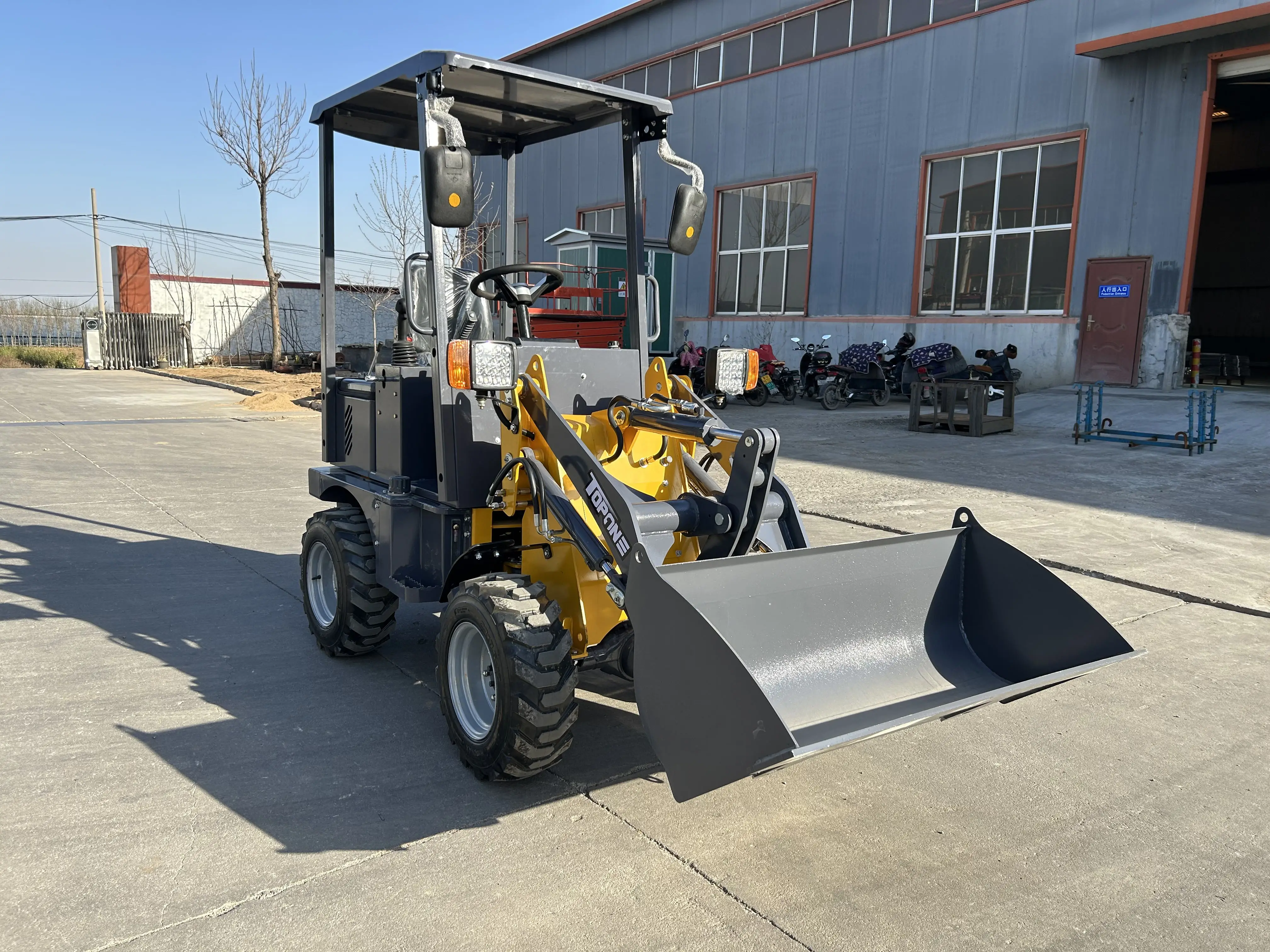 Multifunctional Small Mini Electric Loader - 500kg EPA Logs