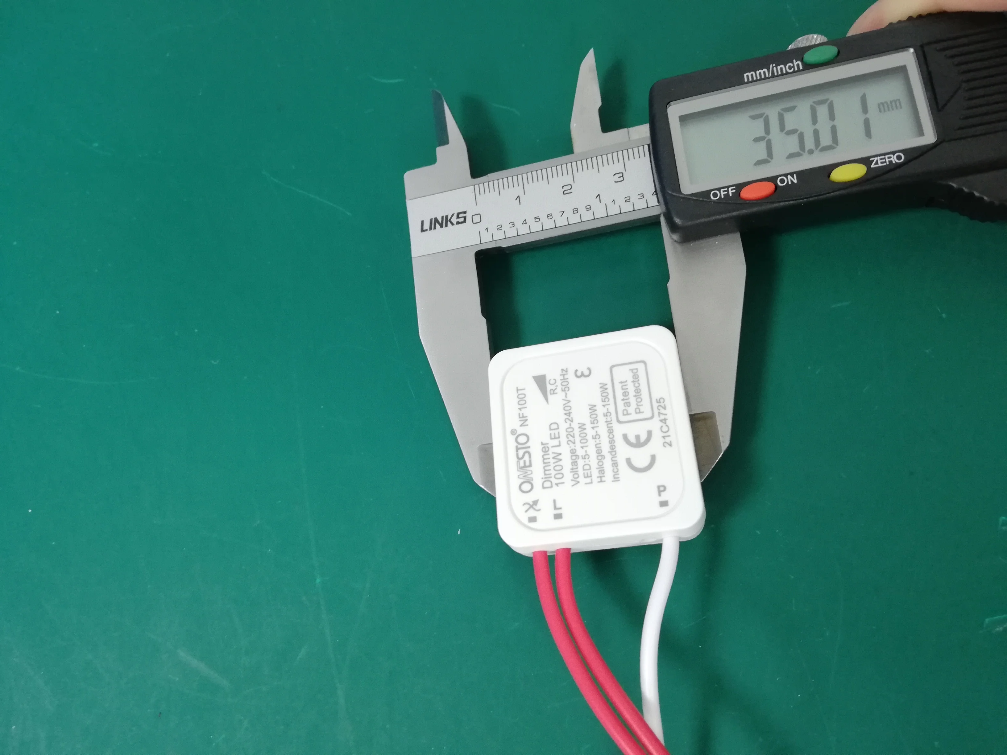 ONESTO LED Dimmer - Efficient 230V Light Control Solutions