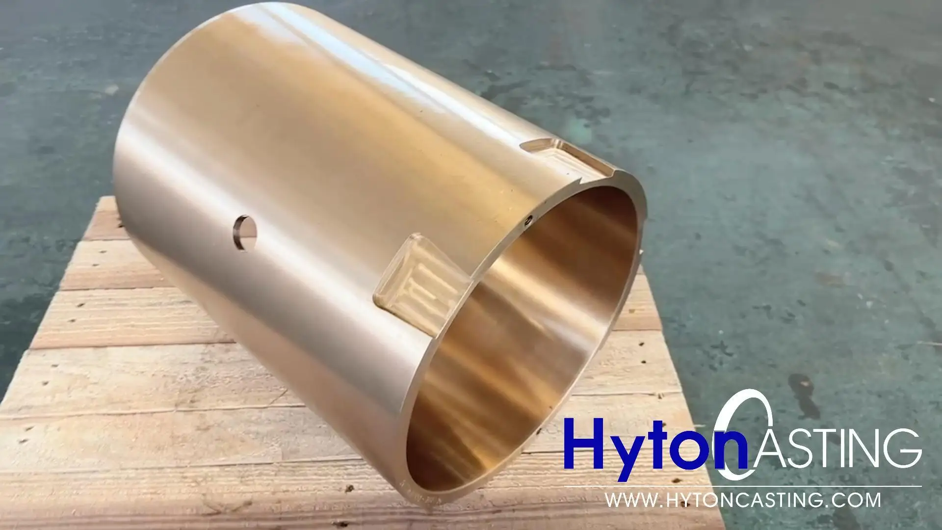 Hp200 Stone Cone Crusher Wear Parts Eccentric Bushing Ht-1022072951 For ...