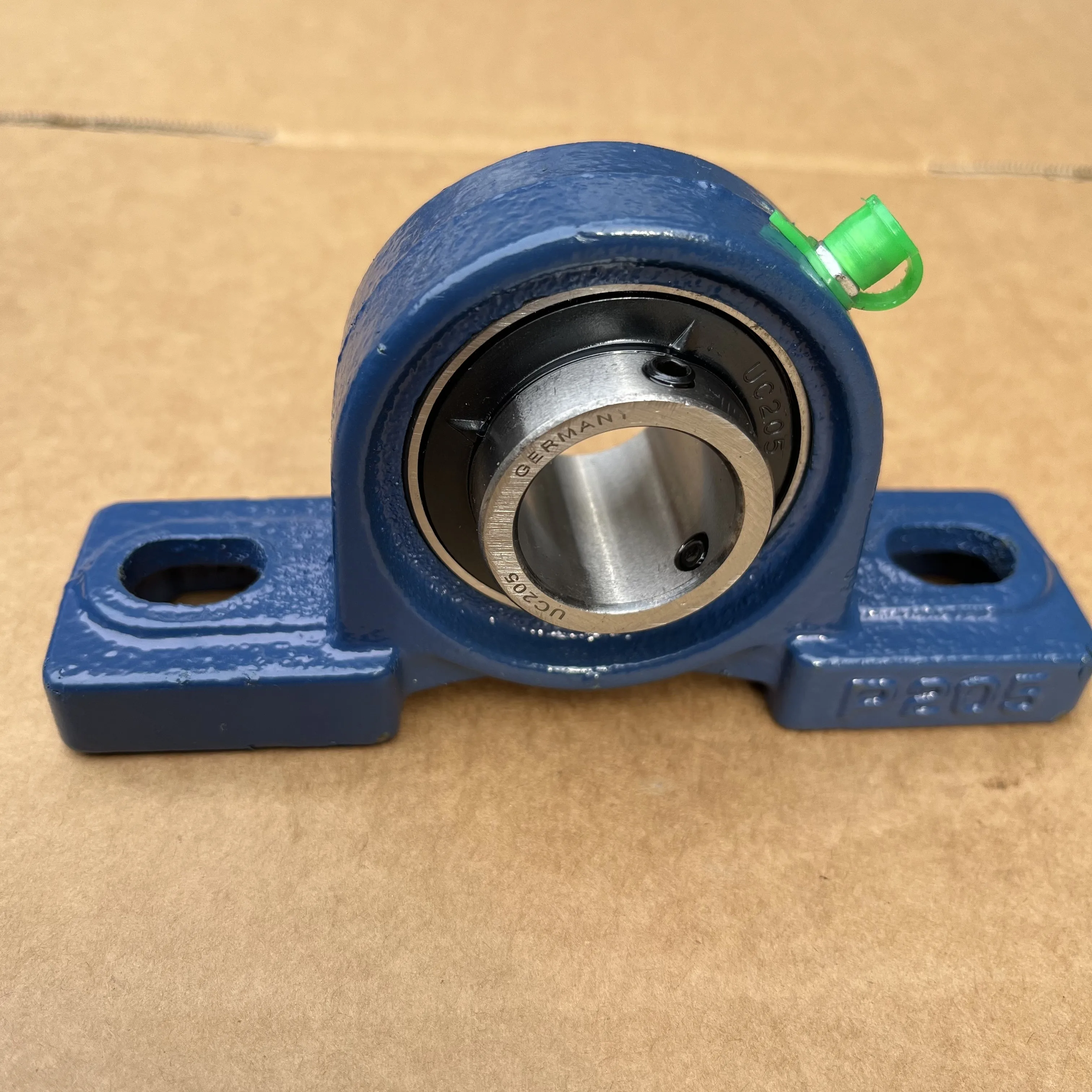 High Quality Pillow Block Bearing Ucp205 Ucp205-14 Ucp205-15 Ucp205-16 - Buy Pillow Block ...