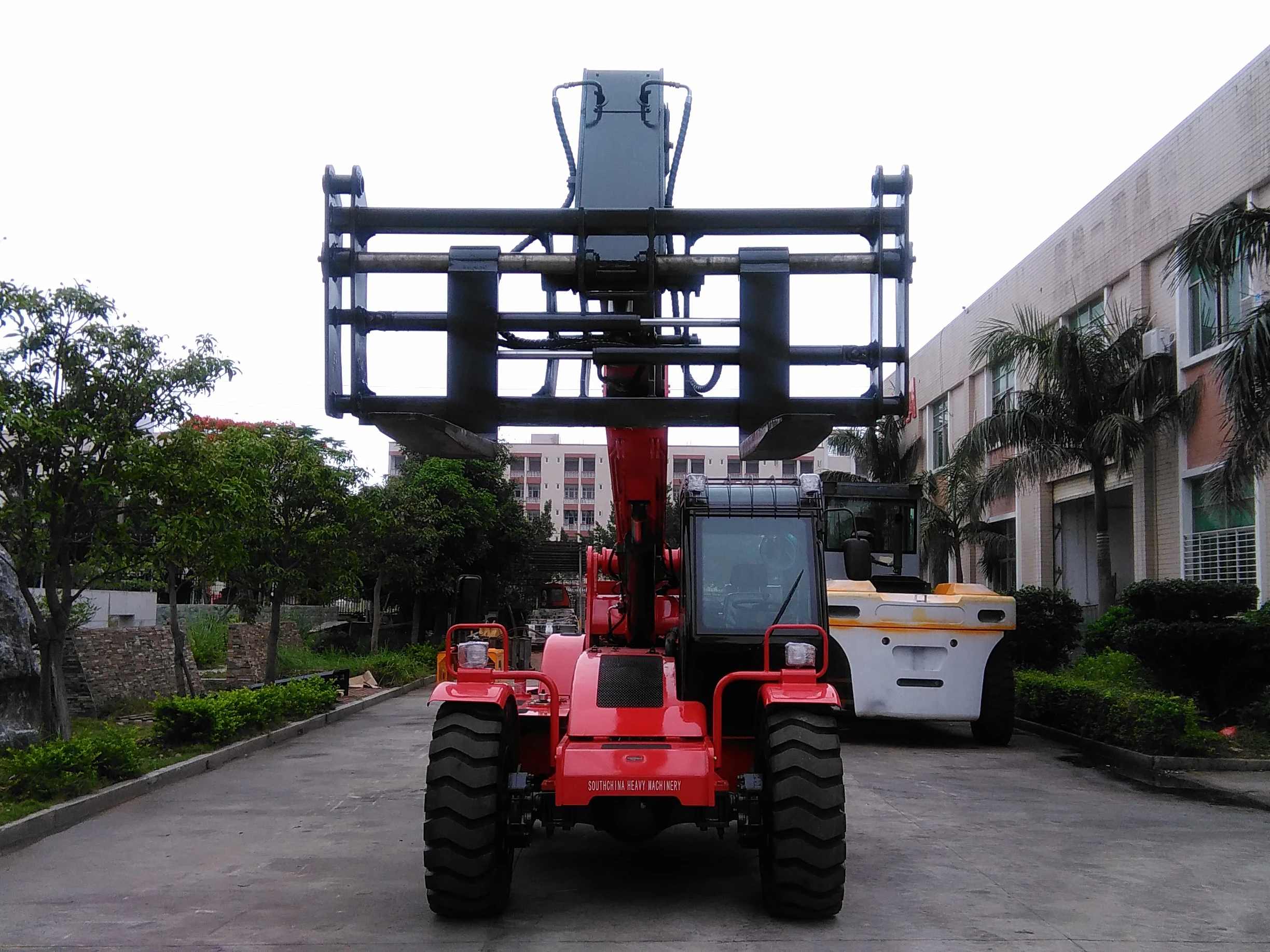 4 Ton Telescopic Boom Forklift Handler Hnt40 Double Pallet Handler With ...