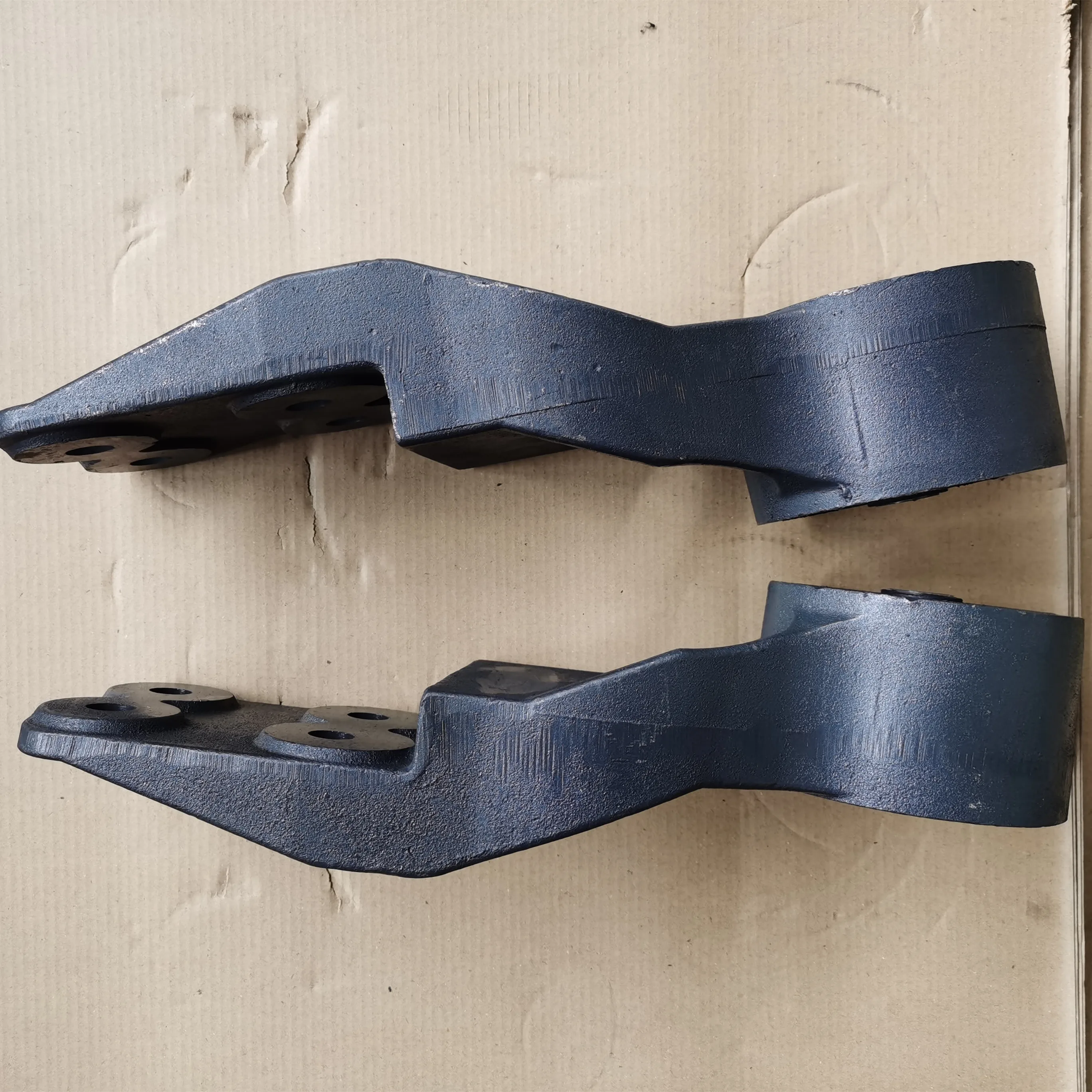 HINO 500 FM260 Truck SUB-ASSY Spring Bracket 51701-E0020