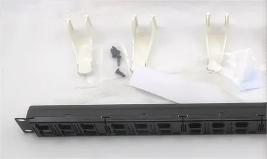 24-Port AMP 1U Modular Patch Panel for Cat5e Cat6 COMMSCOPE M2000 ...