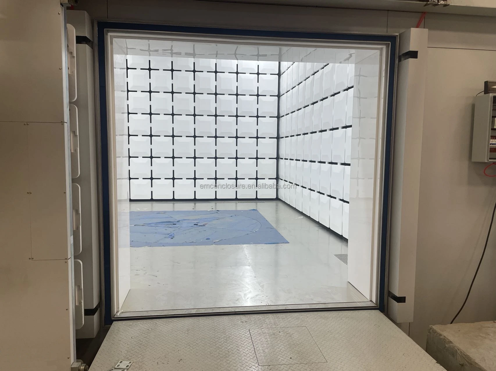 Stand EMC Chamber - Anechoic Chamber for EMC Tests