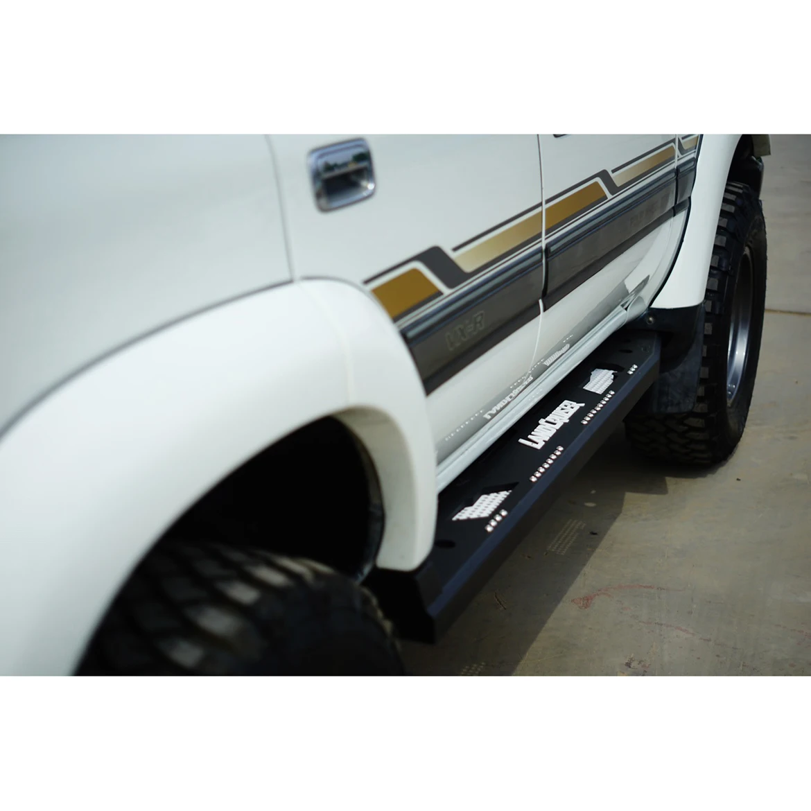 Nerf Bars Running Boards for Toyota Land Cruiser LC80