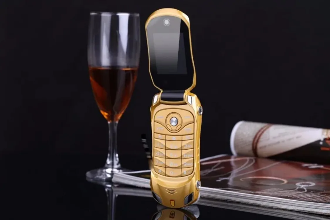 Shockproof Dual SIM Flip Phone with Camera & LED Display