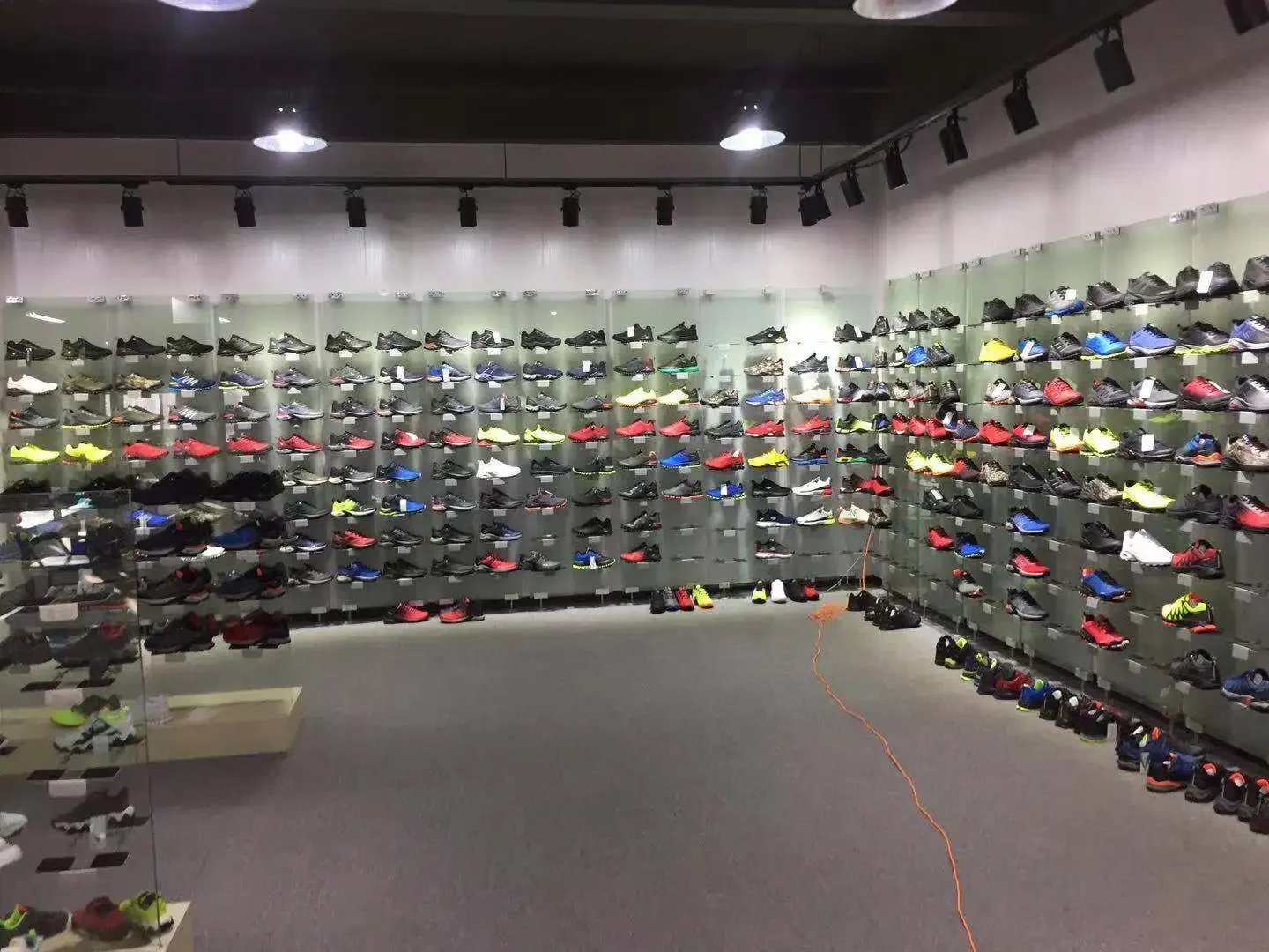 Customizable Joint Retro Running Shoes Men's And Women's Sports And ...