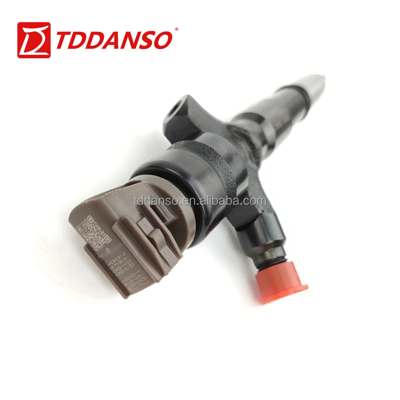 Common Rail Fuel Injector 295900-0280 295900-0210 23670-30450 For Hilux 2kd - Buy 295900-0210 ...