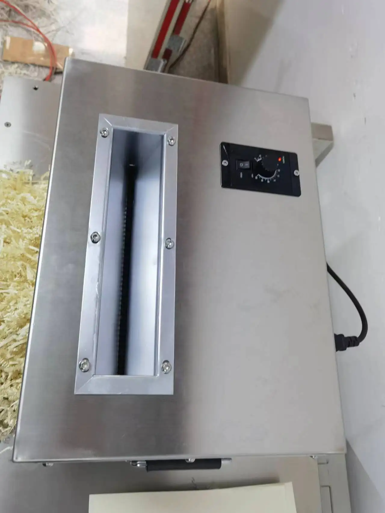 Crinkle Filler Paper Machine Shredder - Confetti Cut Machinery