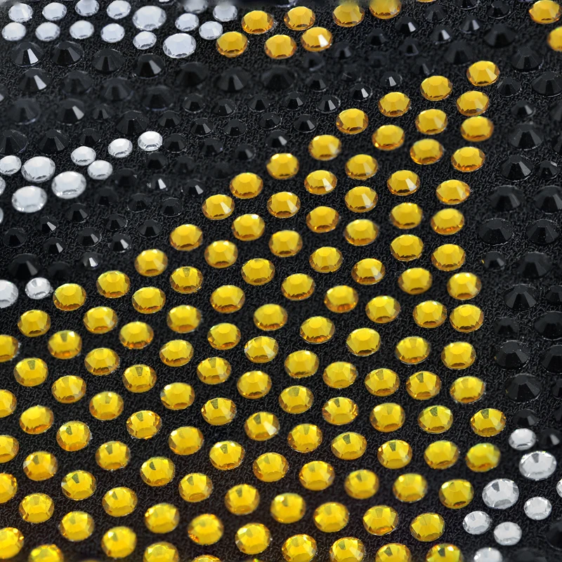 Custom Rabbit Design Rhinestone Heat Transfers for Hoodies