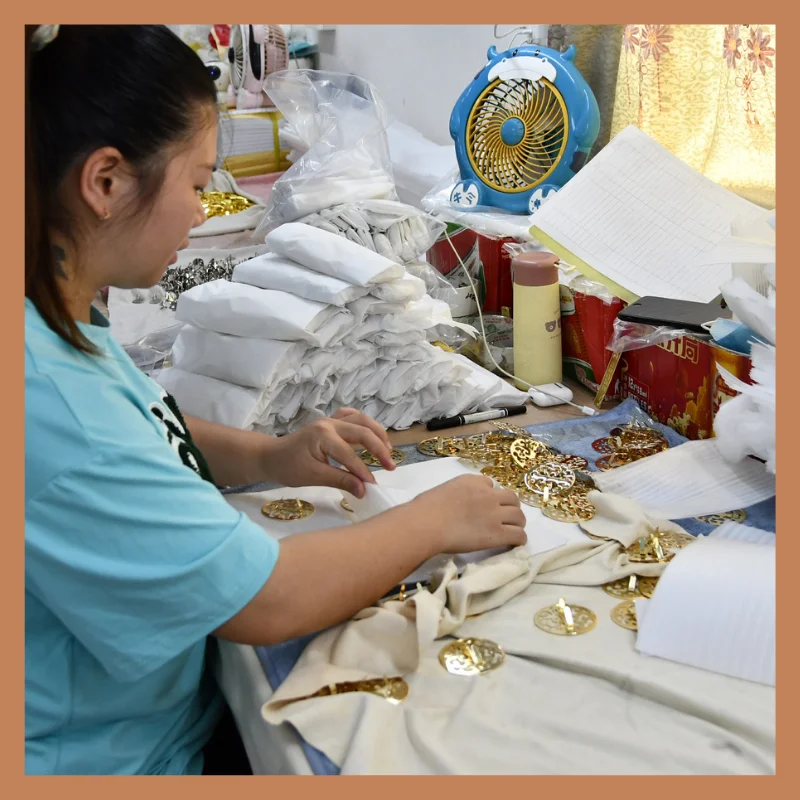 Customized Metal Bag Part Logo Garment Accessories - Buy Bag Part ...