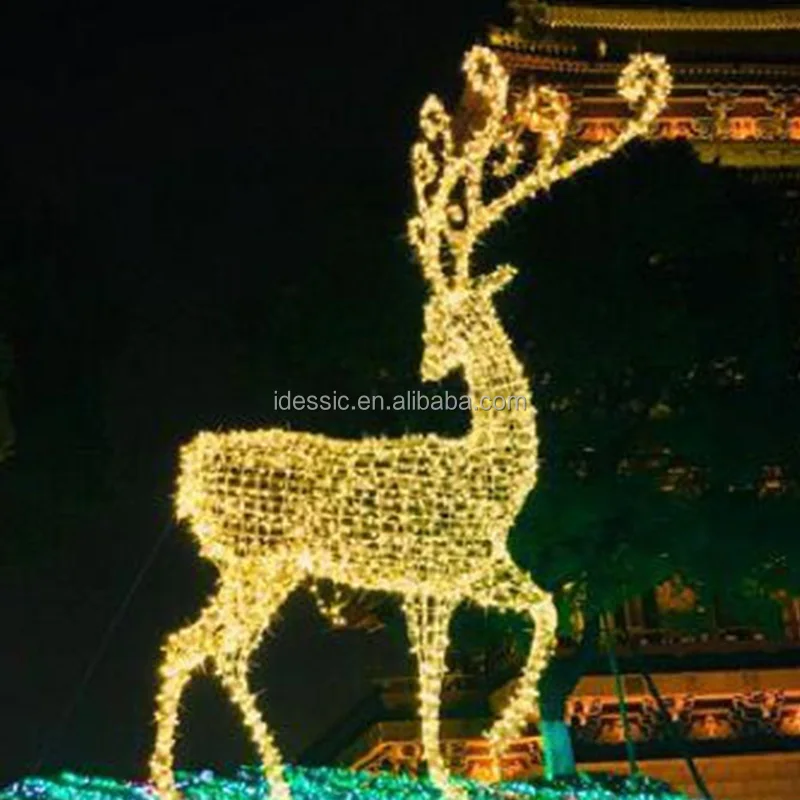 Giant Christmas Ball - Outdoor 3D LED Reindeer Sculpture