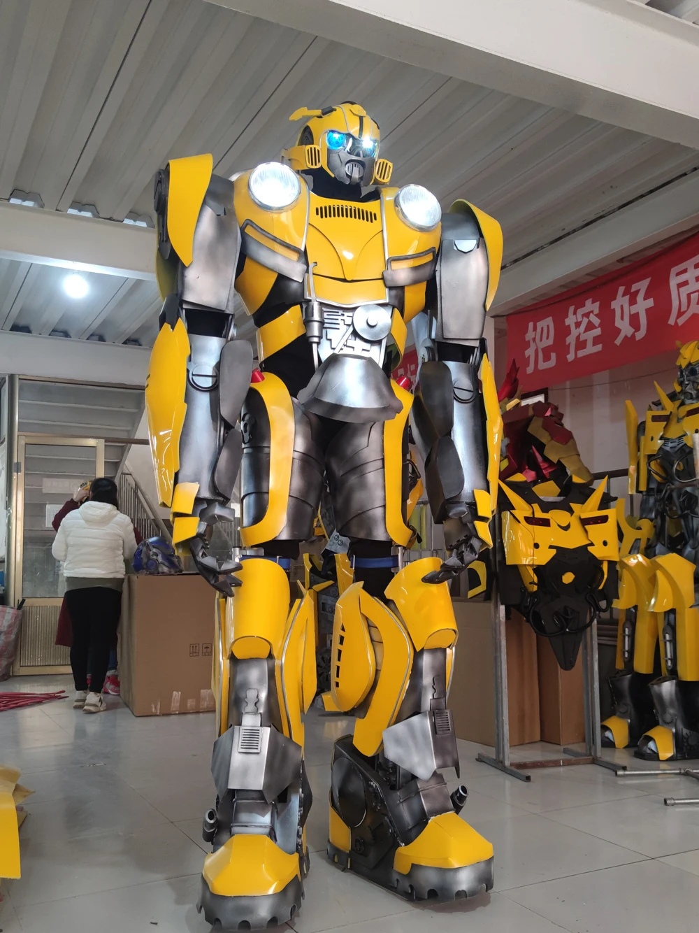 Life Size Adult Cosplay Toys Robot - Prime Price & Quality
