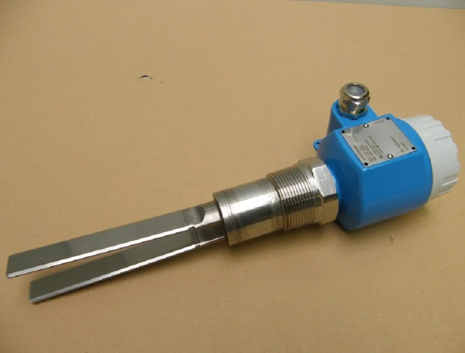 Endress Hauser Soliphant Ftm50 Series Vibronic Robust Point Level ...