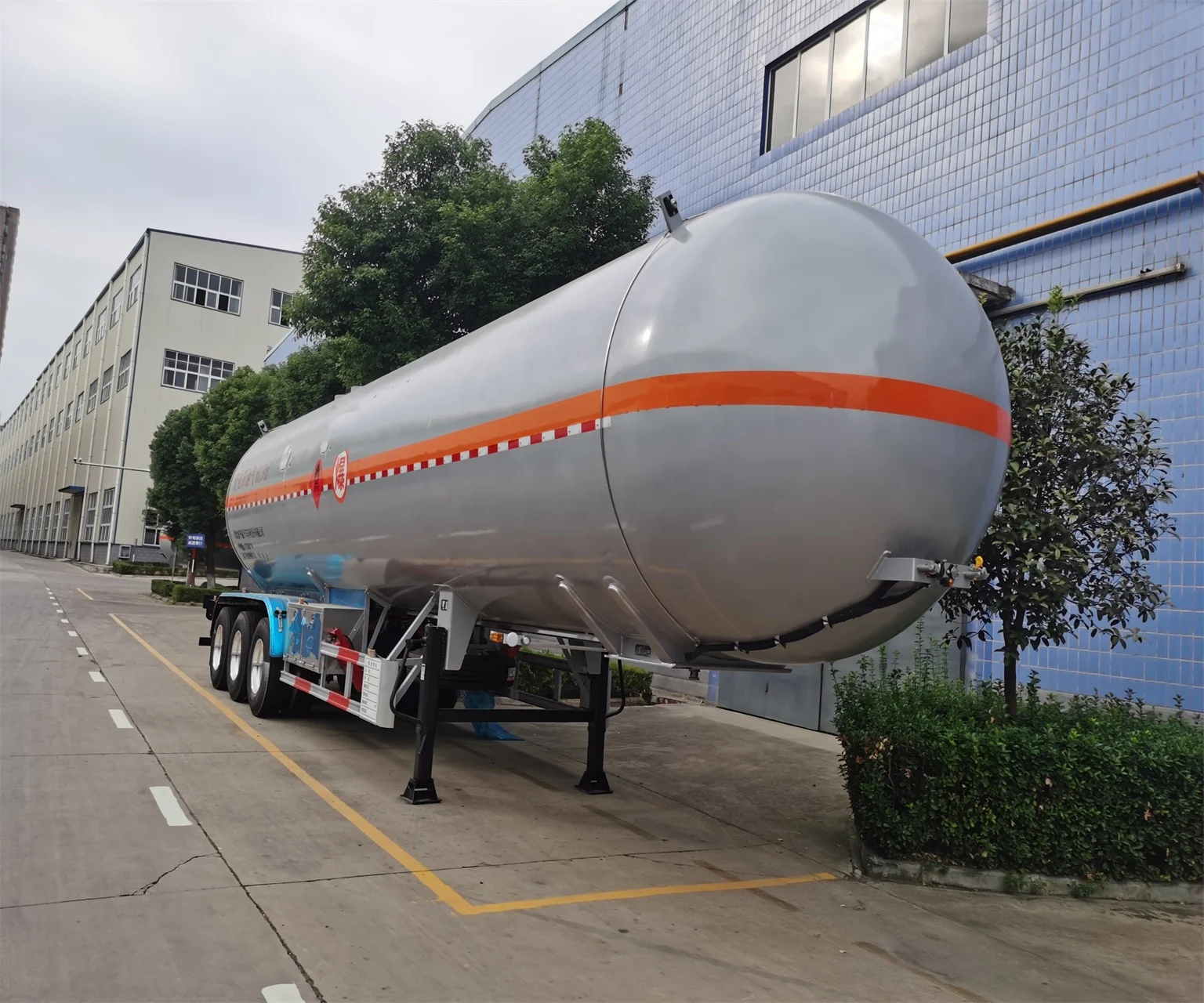 Steel ADR Tri-Axle LPG Tanker for Brake System DOT Certified Semi ...