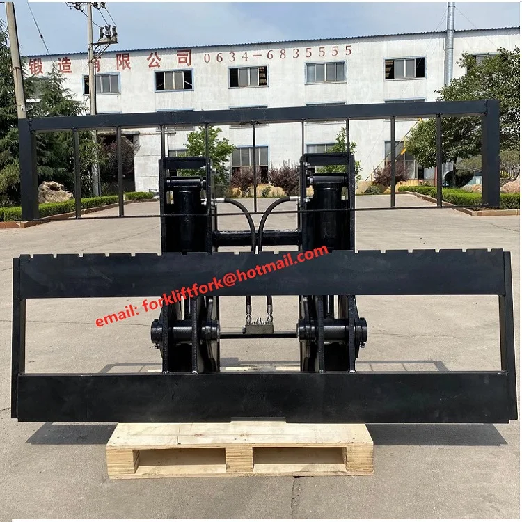 Forklift Attachment 2.5-3 Ton Hinged Fork Carriage - Durable & Versatile